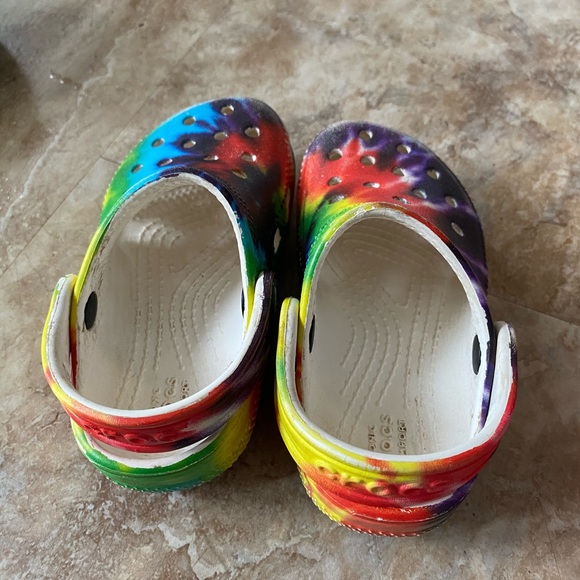 CROCS | Shoes | Crocs Kids Rainbow Water Shoes | Poshmark